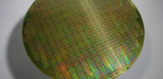 300mm Semiconductor Wafers get a reprieve